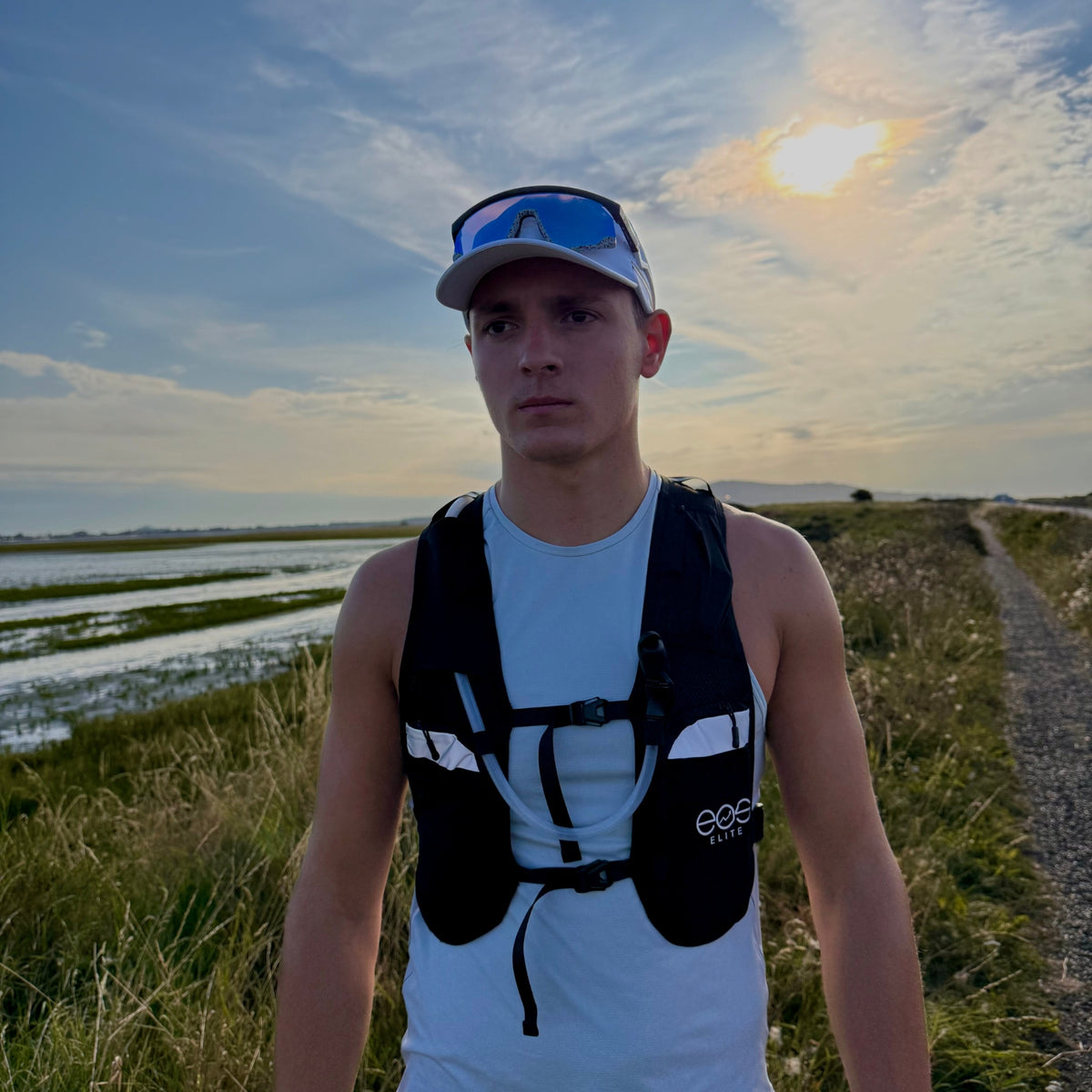 Eos Elite Unisex UltraEndure Running & Trail Vest (Black) – Landers ...